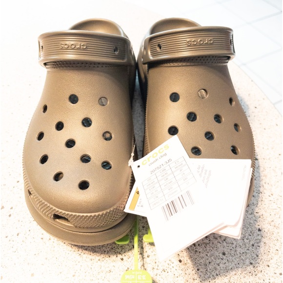 CROCS | Shoes | Crush Crocs Olive Green Bnwt | Poshmark